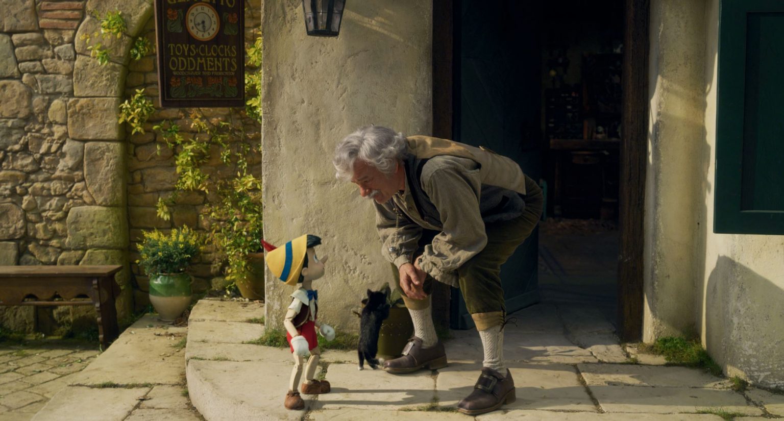 Disney Shares New Trailer, Key Art and Stills for Live-Action Pinocchio ...