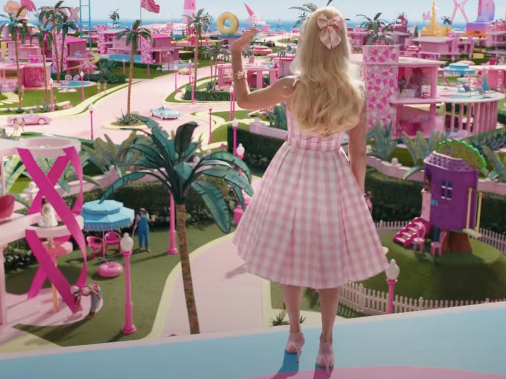 Grab Your Rollerblades for the New Barbie Trailer - Cinelinx | Movies. Games. Geek Culture.
