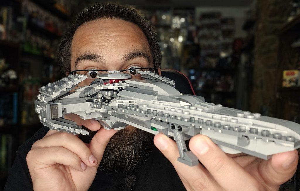 LEGO Star Wars Darth Maul’s Sith Infiltrator (25th Anniversary) | Video ...