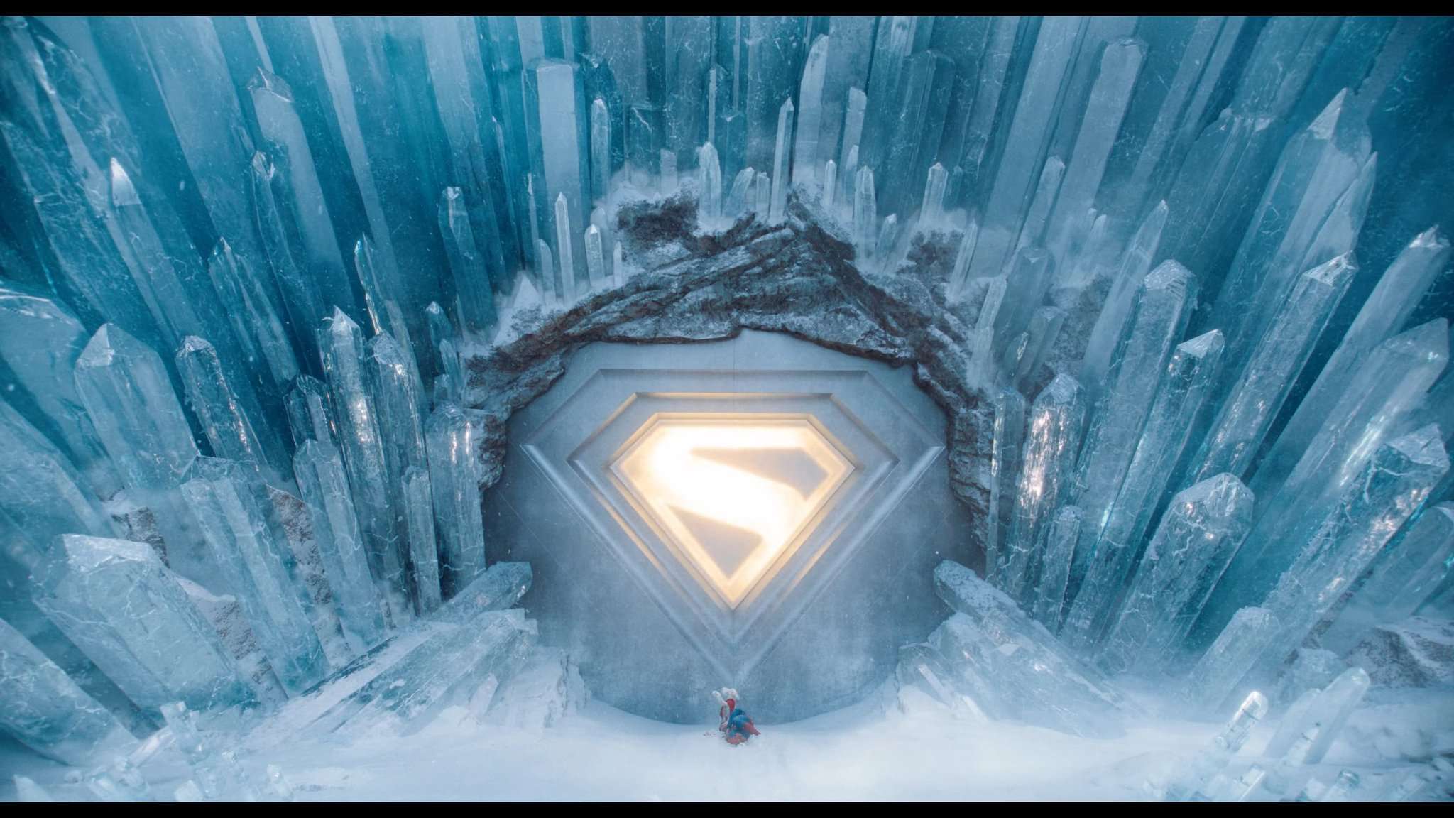 DC Studios Unveils New Superman Sneak Peek at CinemaCon - Cinelinx ...